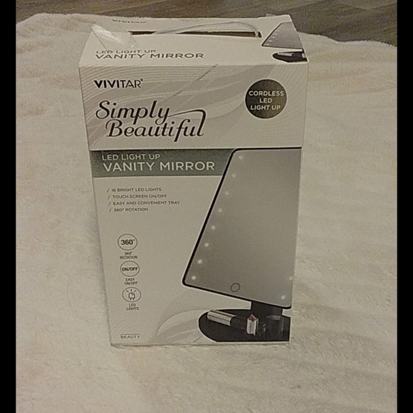 Vivitar | Accessories | Led Light Up Vanity Mirror | Poshmark